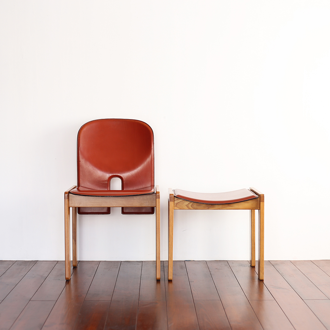 model.121 chair / 121 チェア [on the shore]